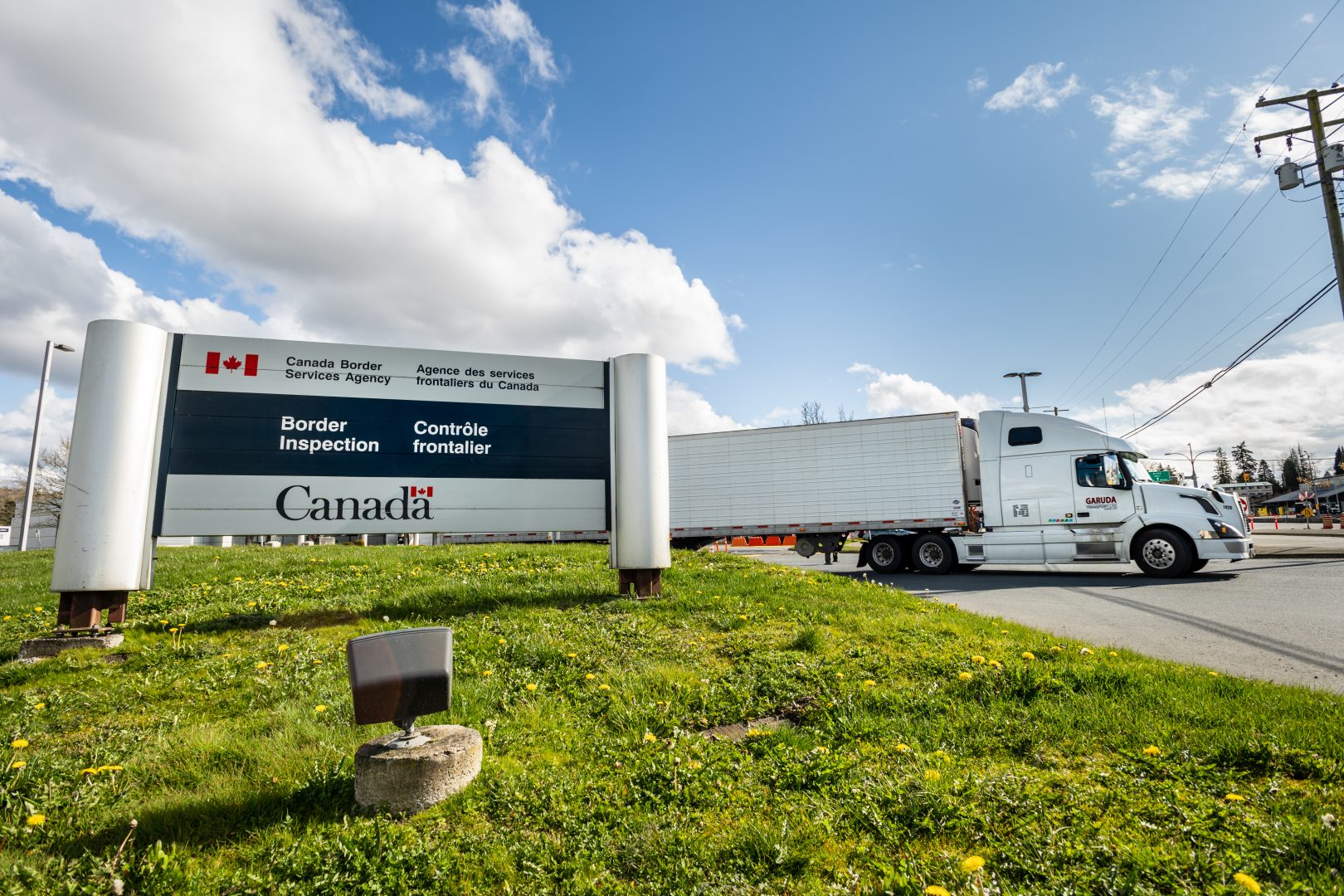 How to Use a Canadian Log Book: ELD Logbook Features, Best Practices ...