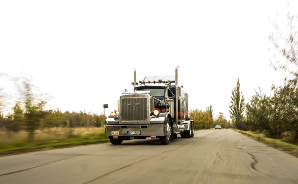 Canadian Commercial Vehicle Drivers Hours of Service Regulations: HOS ...