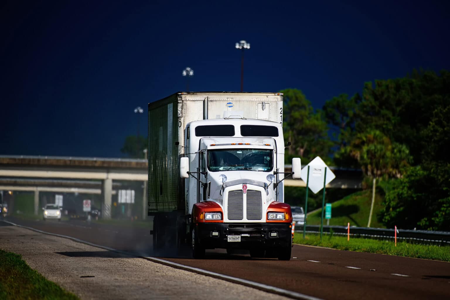 Canadian Truck Log Book Requirements and Compliance | HOS247