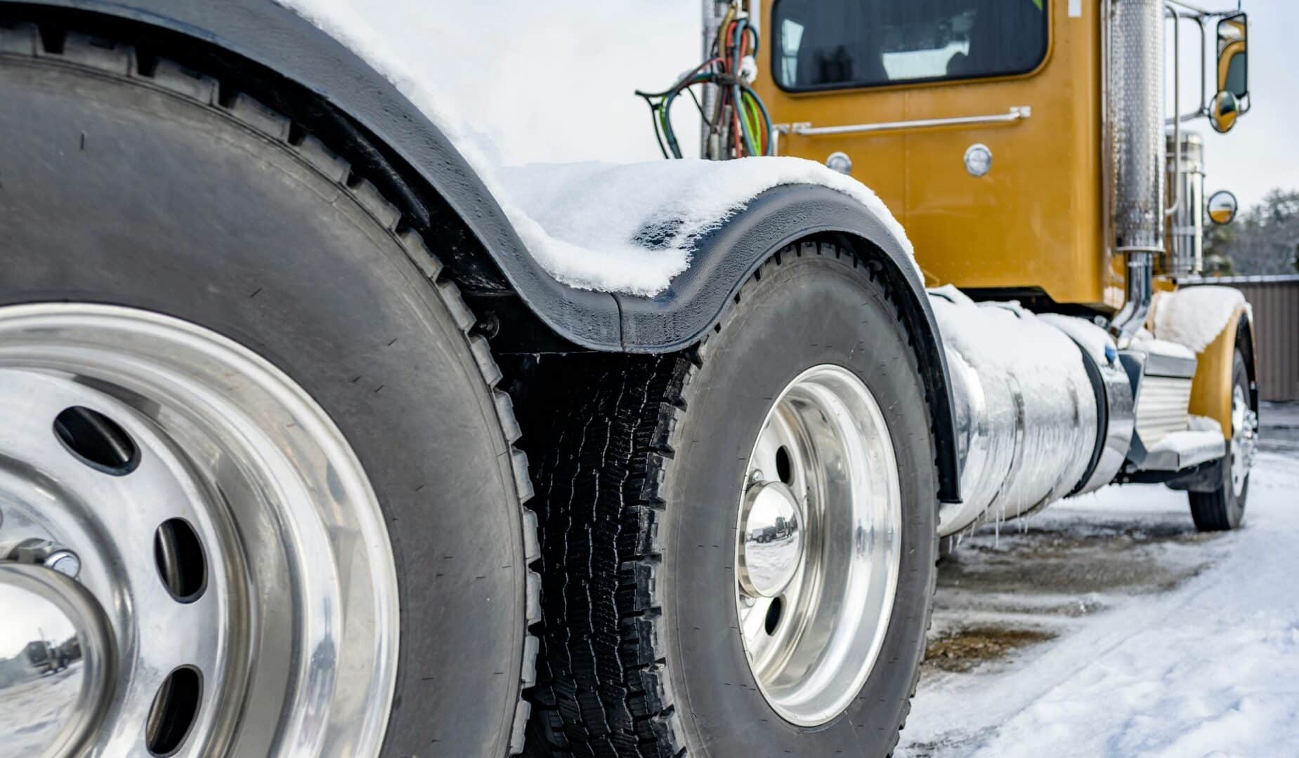 Fleet Tracking Devices: Benefits, Features and Advantages of GPS Fleet ...
