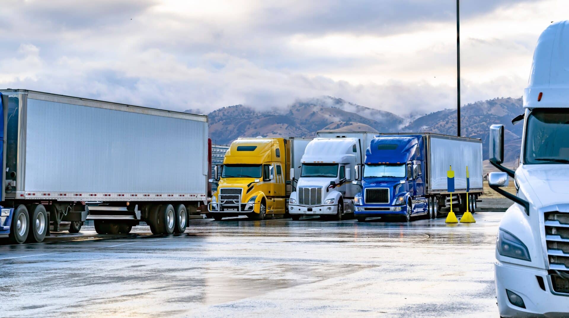 GPS Fleet Tracking Systems: Advantages of Best Fleet Tracking System ...