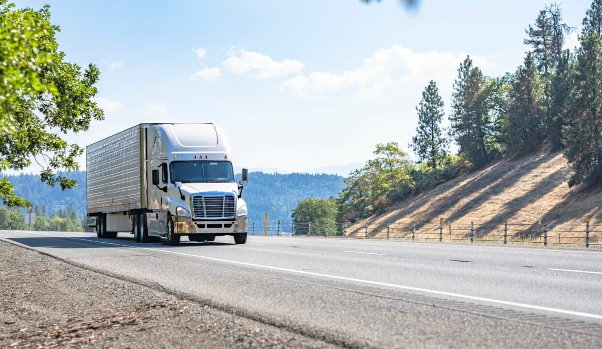 Drivers Daily Log Book Software: Benefits, Key Features, Best ...