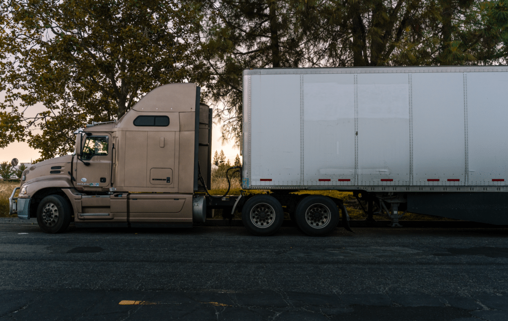 Canadian Commercial Vehicle Drivers Hours of Service Regulations: HOS ...