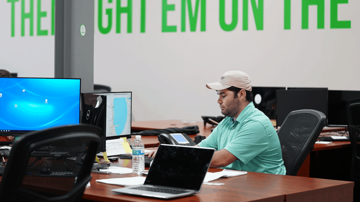 How to Use a Log Book: ELD Logbook Features, Best Practices and Issues ...