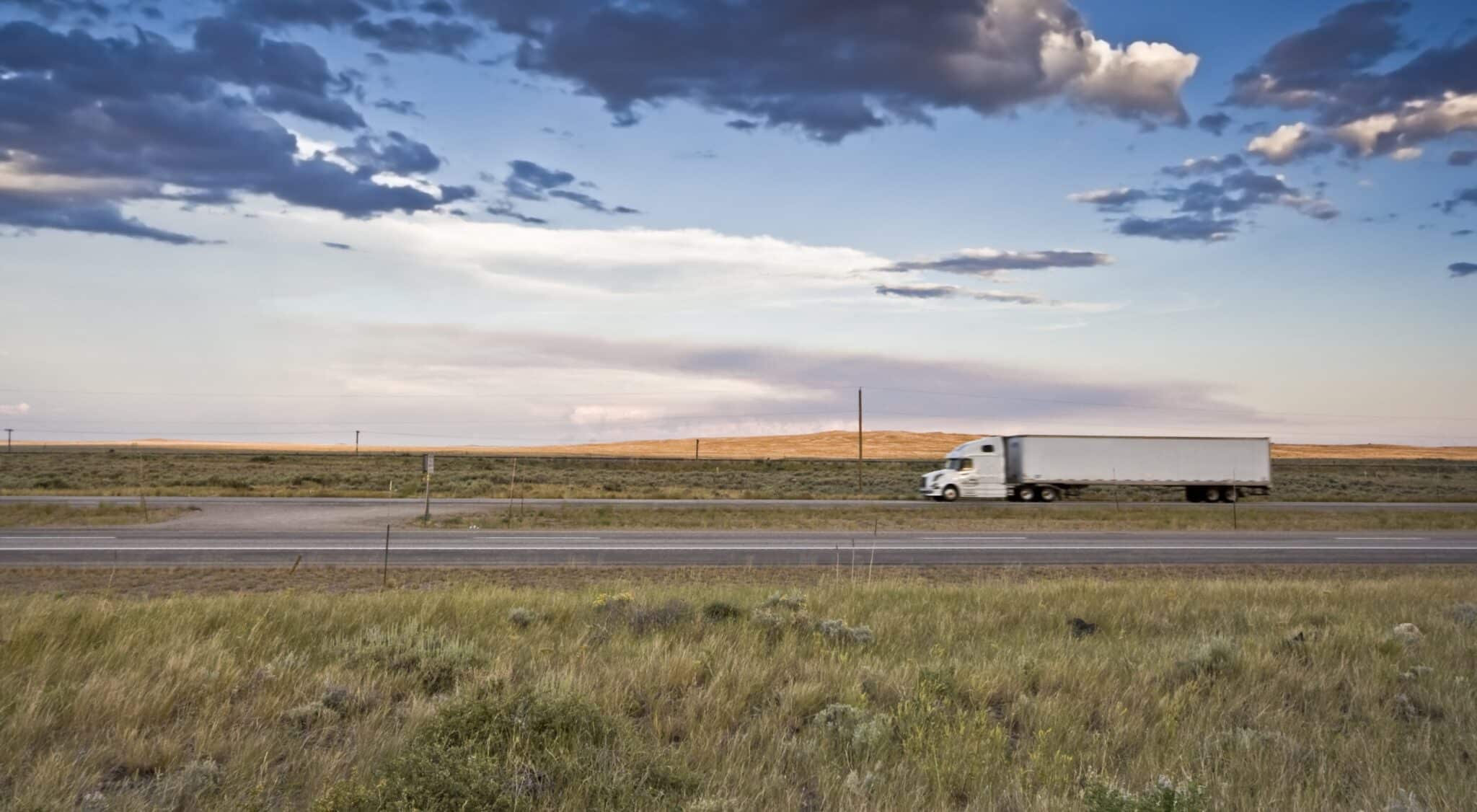 How Many Hours Can a CDL Sriver Drive: CDL Hours of Service Rules, Key ...